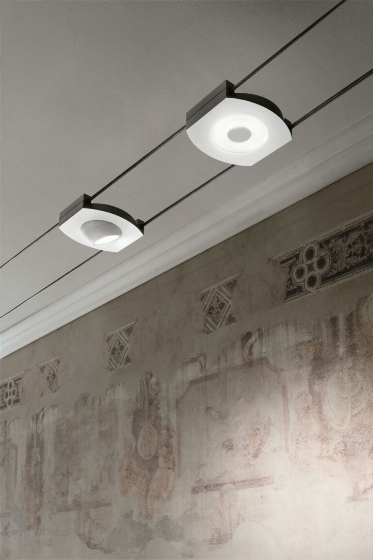 A variety of spectacular wire lighting systems